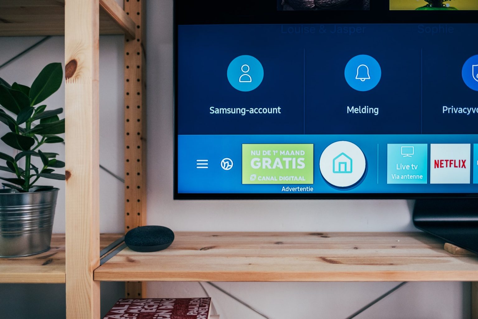 Perbedaan TV Android dan Smart TV, Kelebihan dan Kekurangan